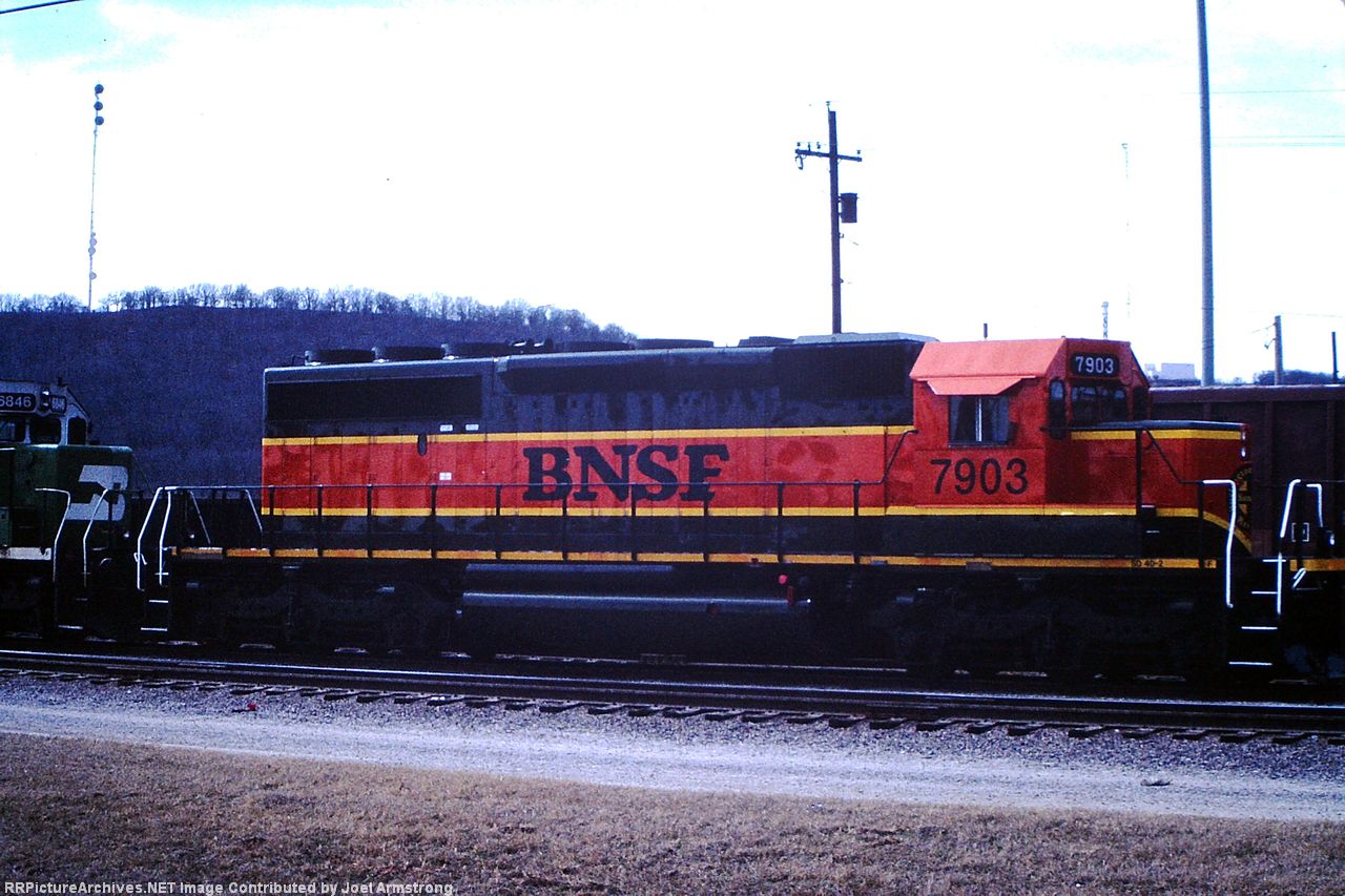 BNSF 7903